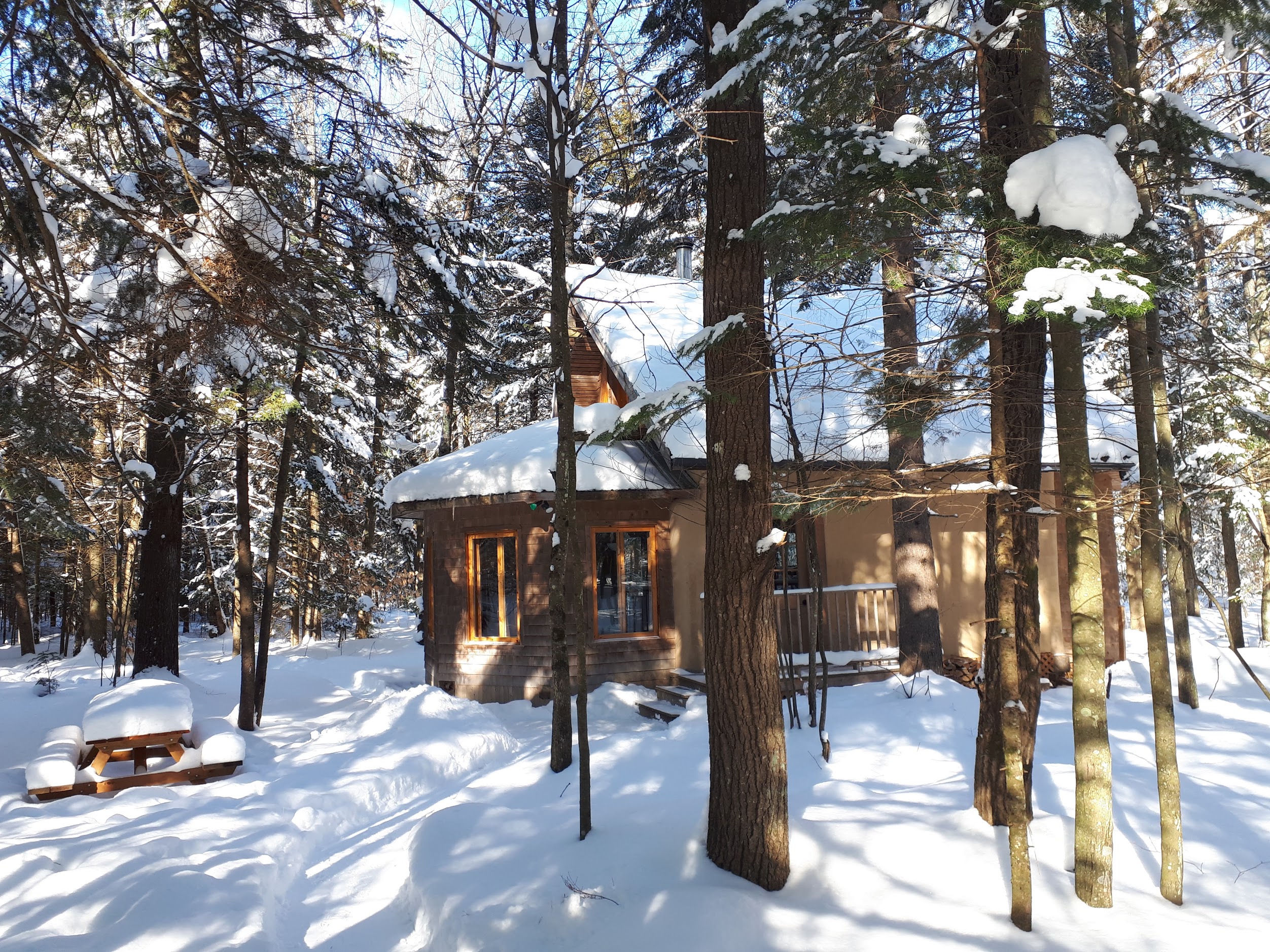 Chalet rustique l’Écogîte – Camping rustique Orford